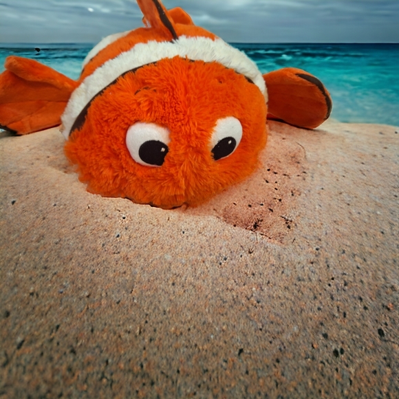 Disney | Toys | Disney Pillow Pets Finding Nemo Orange Clownfish 8 ...